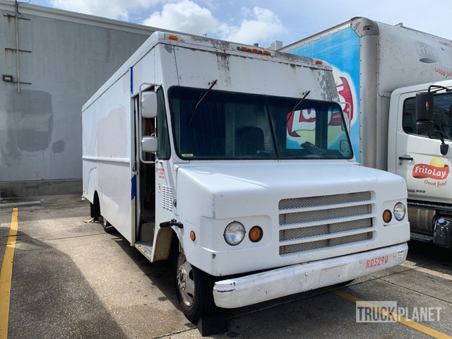 2002 Workhorse P42 4x2 Cargo Van in Harahan, Louisiana, United States ...