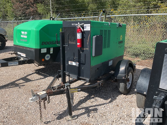 2013 Miller Big Blue 400D Mobile Multi-Process Engine Driven Welder in ...