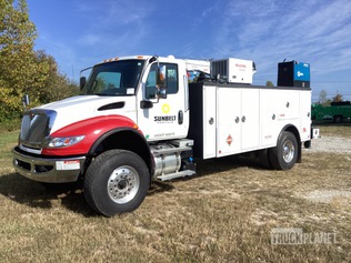 2020 INTERNATL HV607 4x2 Service Bed Service Truck in ASHLAND, Kentucky ...