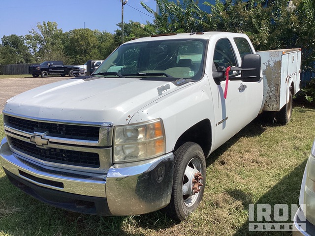 2008 Chevrolet Silverado 3500HD LTZ 4x2 Crew Cab Utility Truck in ...