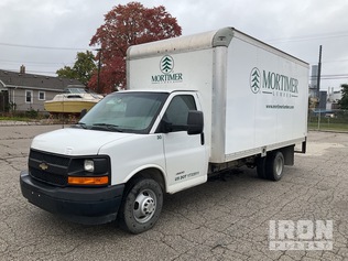 2017 Chevrolet Express 4500 4x2 Cargo Van in Port Huron, Michigan ...