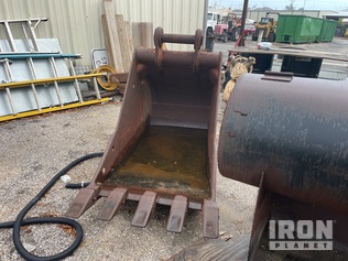 36” Bucket 36 in Digging Excavator Bucket in Pflugerville, Texas ...