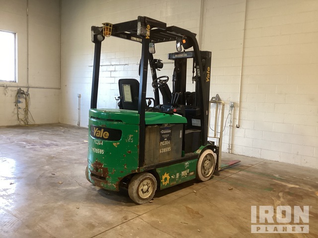 2014 Yale ERC050VG 4700 lb 4x2 Electric Forklift Rough Terrain Forklift ...