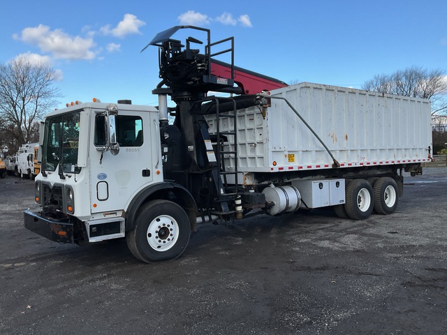 Mack Trucks & Trailers For Sale | GovPlanet