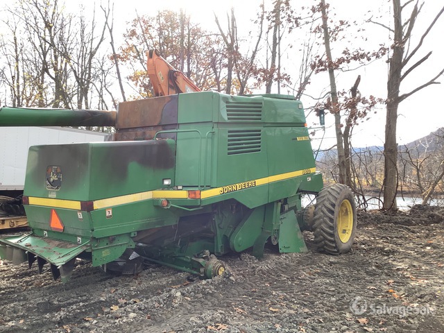 John Deere 9610 Combine Harvester (Inoperable) in Binghamton, New York ...