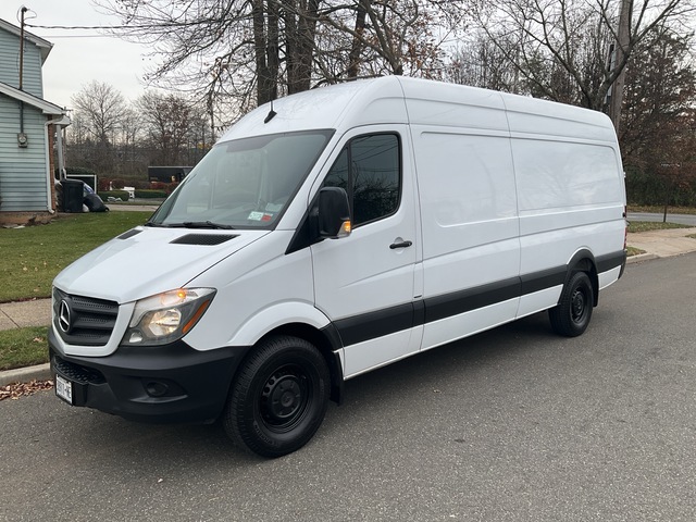 Government Vans: Passenger, Step Vans & Cargo | GovPlanet