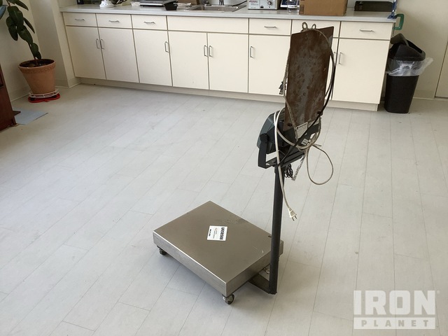 Electric Ohaus Defender 3000 T31P Scale in Lebanon, Virginia, United ...