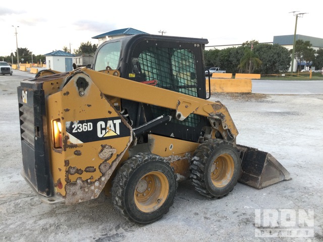 2015 Cat 236D Two-Speed Skid Steer Loader in Cape Canaveral, Florida ...