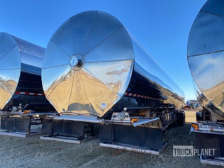 2004 Maxfield T/A 15000 USWG CO2 Tanker Trailer in Lacombe, Alberta ...