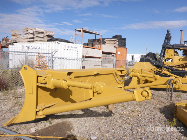 Cat 16 ft 5 in Angle Dozer Blade - Fits D8T in Calgary, Alberta, Canada ...