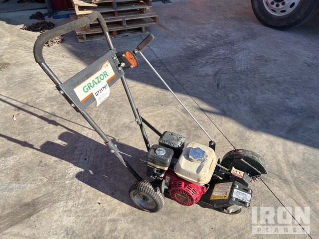 Billy Goat Gz401h concrete seal cleaner in El Dorado, Kansas, United ...