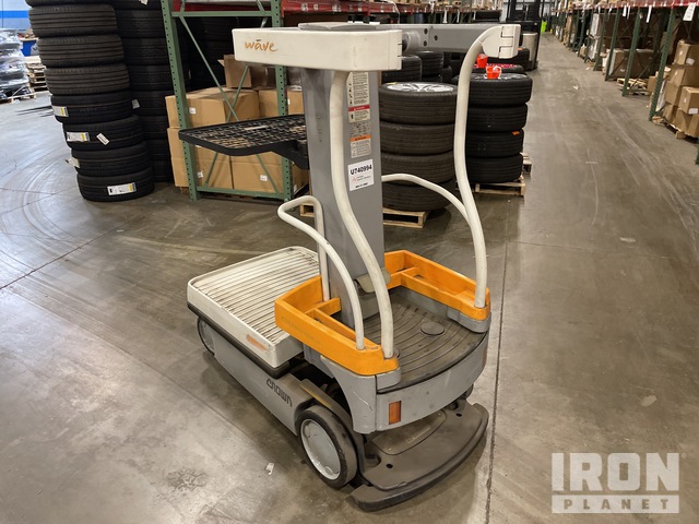 Crown WAV50-118 250 lb Order Picker in Troy, Michigan, United States ...