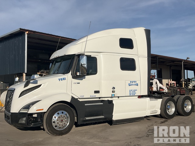 2019 Volvo VNL860 6x4 T/A Sleeper Truck Tractor in Dundee, Florida ...