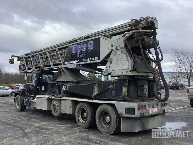 Putzmeister 105 ft on 1998 Mack RD600 8x4 Twin-Steer 18” belt placer ...