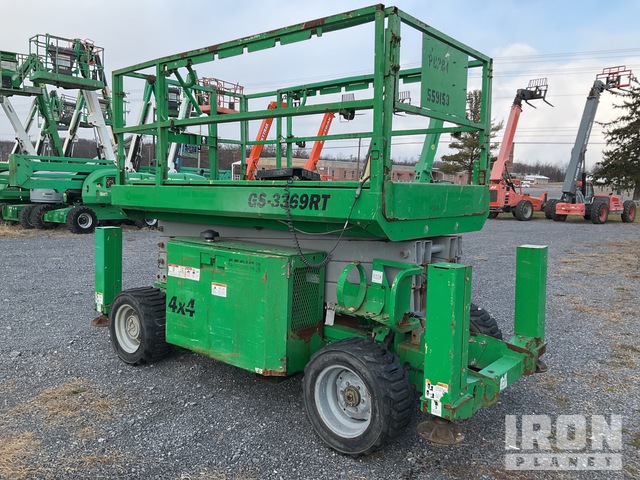 2013 Genie GS-3369 RT Dual Fuel 4x4 Scissor Lift in Chambersburg ...
