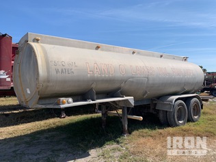 1967 (unverified) Fruehauf 5500 gal T/A Water Tank Trailer in Hudson ...