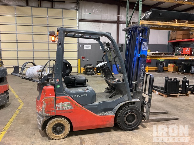 Toyota 8FGU18 2550 lb Pneumatic Tire Forklift in Jonesboro, Arkansas ...