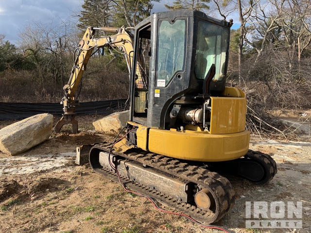 2016 Cat 305 E2 Mini Excavator (Inoperable) in Bronx, New York, United ...