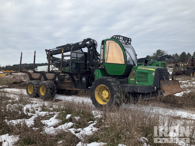 2013 John Deere 1010E 6x6 Clam Bunk Cultivator in Williamsburg ...