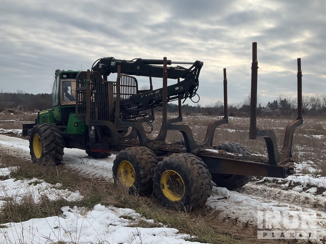 2013 John Deere 1010E 6x6 Clam Bunk Cultivator in Williamsburg ...