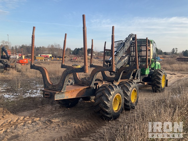 2010 John Deere 1010E 6x6 Clam Bunk Log Loader in Williamsburg ...