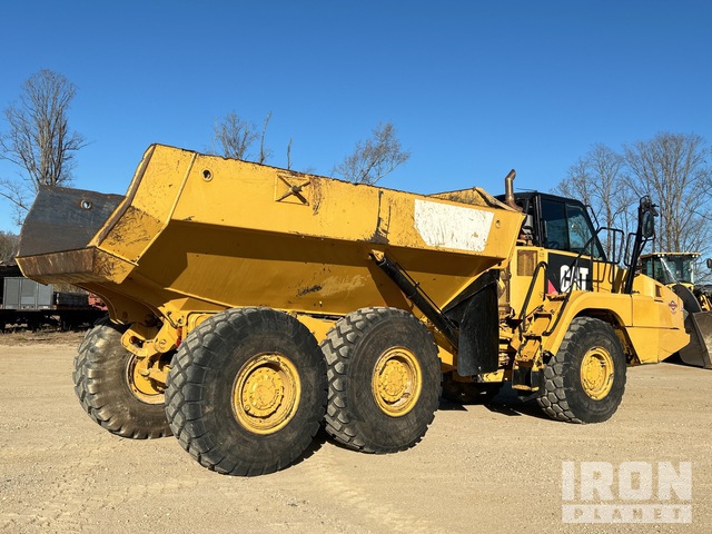 2015 Cat 730C Articulated Dump Truck in Monroe, North Carolina, United ...