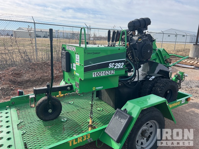 2018 Vermeer SC292 Stump Grinder w/2018 Vermeer TLR33 Trailer in Joplin ...