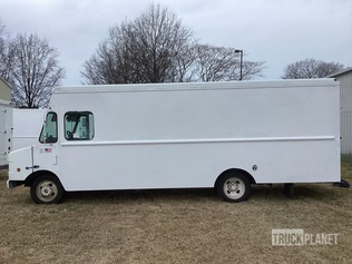 2002 WorkHorse P42 4x2 Step Van in Chesapeake, Virginia, United States ...
