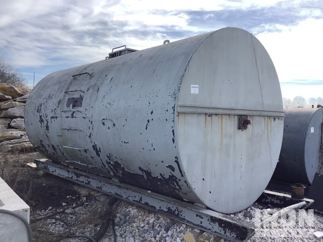 Wichita Supertank 5000 gal 5000 Gal Frac Tank in Oak Ridge, Missouri ...