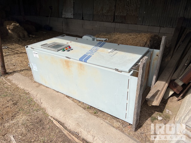 Baker Huges 33MRSSC Control Box in Claflin, Kansas, United States ...