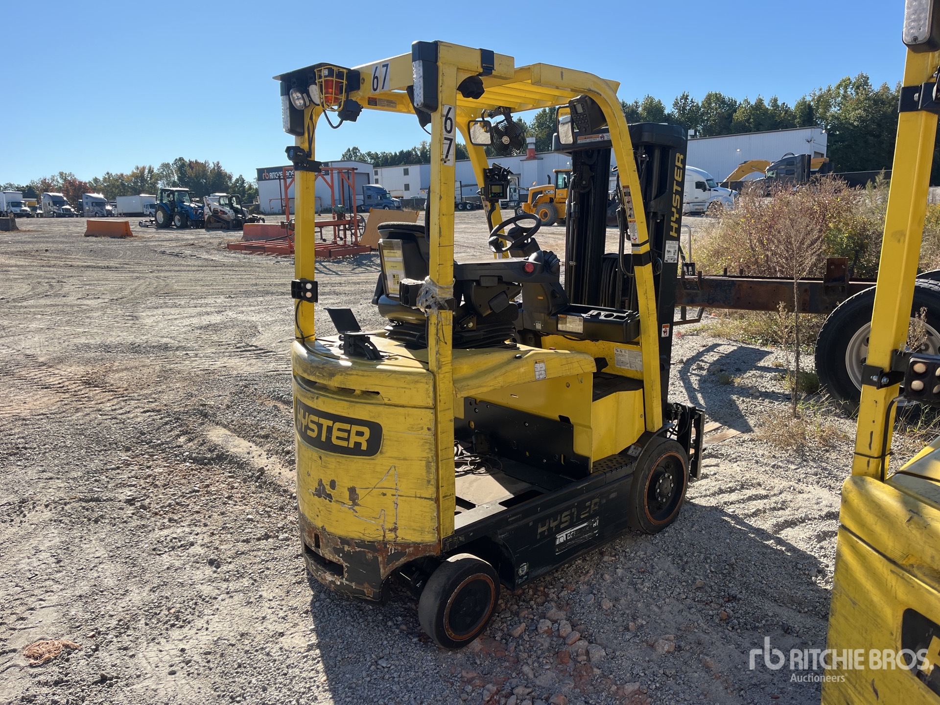 2020 Hyster E50XN-33 4450 lb Electric Forklift | Ritchie Bros. Auctioneers