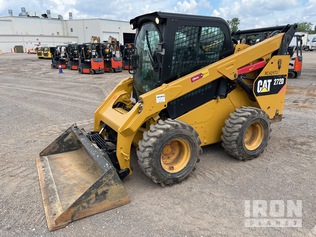 2014 Cat 272D Skid Steer Loader in South Vienna, Ohio, United States ...