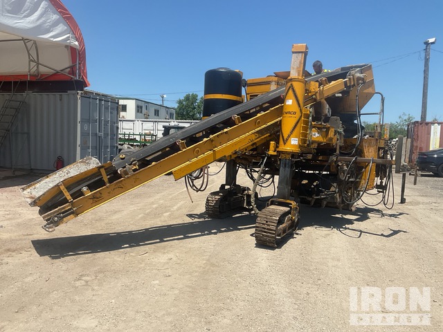 1997 Gomaco GT3600 curb machine Curb and Gutter Machine in Middleburg ...