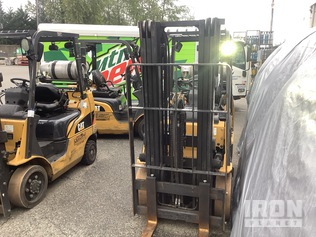 Cat C4000 3750 lb Cushion Tire Forklift in EVERETT, Washington, United ...