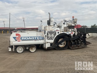 2017 Roadtec RP-190 Wheel Asphalt Paver in Napoleon, Ohio, United ...