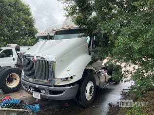 2009 International 8600 4x2 S/A Day Cab Truck Tractor in Nashville ...