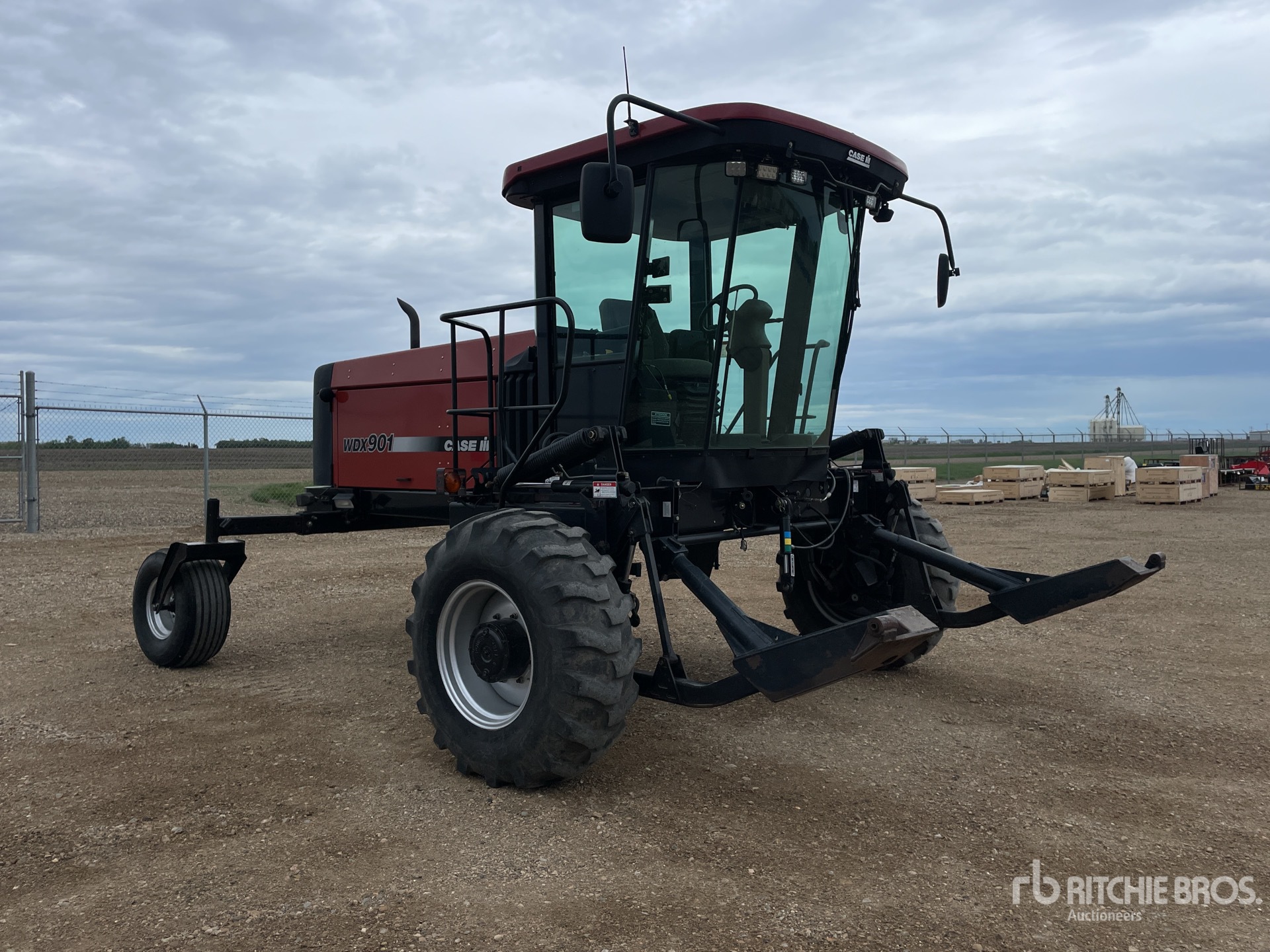 2003 Case IH WDX901 30 ft Swather Windrower | Ritchie Bros. Auctioneers