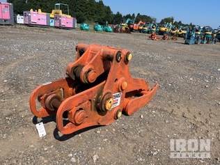 2007 年 Taguchi GT-30 330 mm Excavator Grapple in Narita City, Japan ...