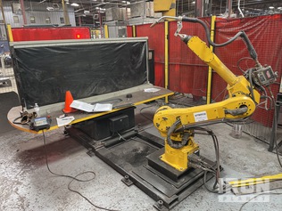 Quantity of (8) Welding Robot in Waco, Texas, United States (IronPlanet ...