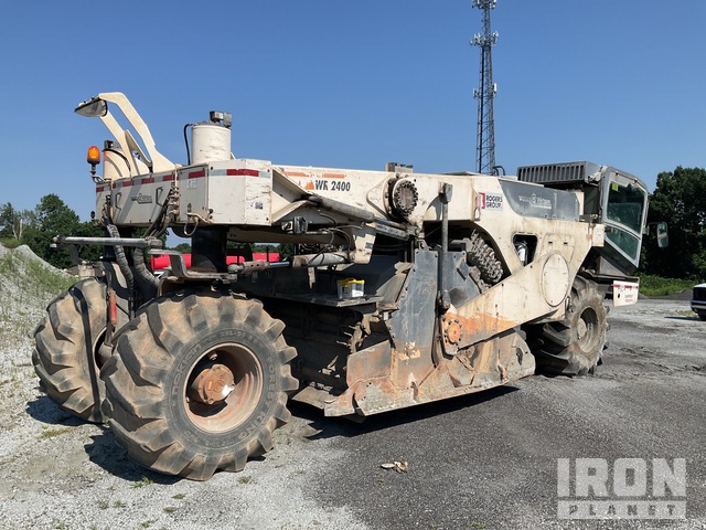 2011 Wirtgen WR2400 Wheel Soil Stabilizer Reclaimer in Wellford, South ...
