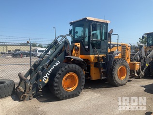 2012 Hyundai 757TM-9 Wheel Loader in Belleville, Michigan, United ...