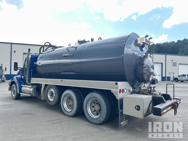 2019 (unverified) Kenworth T880 110 bbl 8x4 Vacuum Tanker Truck in ...