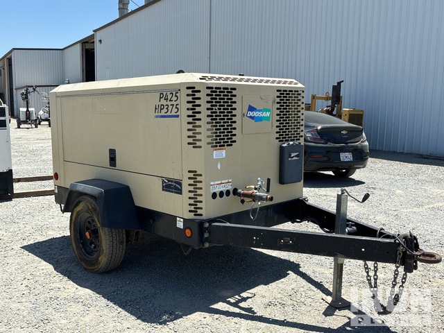 2019 Doosan Infracore P425/HP375WCU-T4F 450 cfm Mobile Air Compressor ...