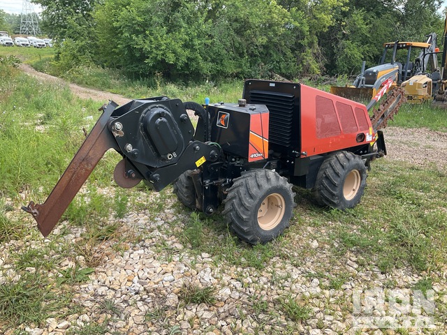 2018 Ditch Witch 410SX 4x4 Trencher Cable Plow in Grimes, Iowa, United ...