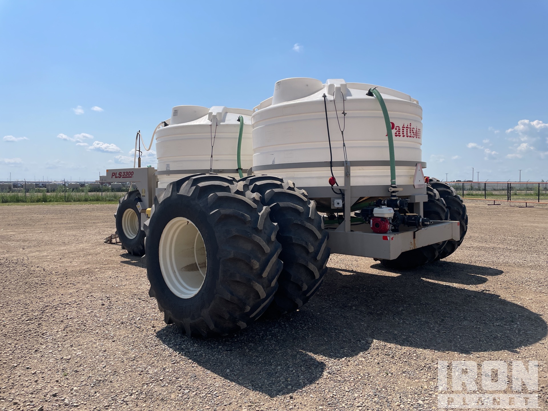 2013 Pattison PLS3300D 4600 gal Tow-Behind Fertilizer Cart | Ritchie ...