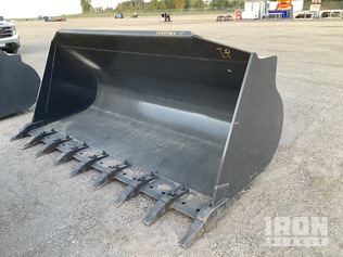 CNH 120 in 4 cyd Wheel Loader Bucket - Fits Case 821 in Medford ...