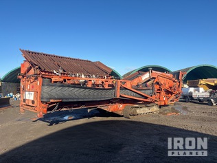 2003 Finlay 683 Supertrack Tracked Screen Plant in Hamilton, Waikato ...