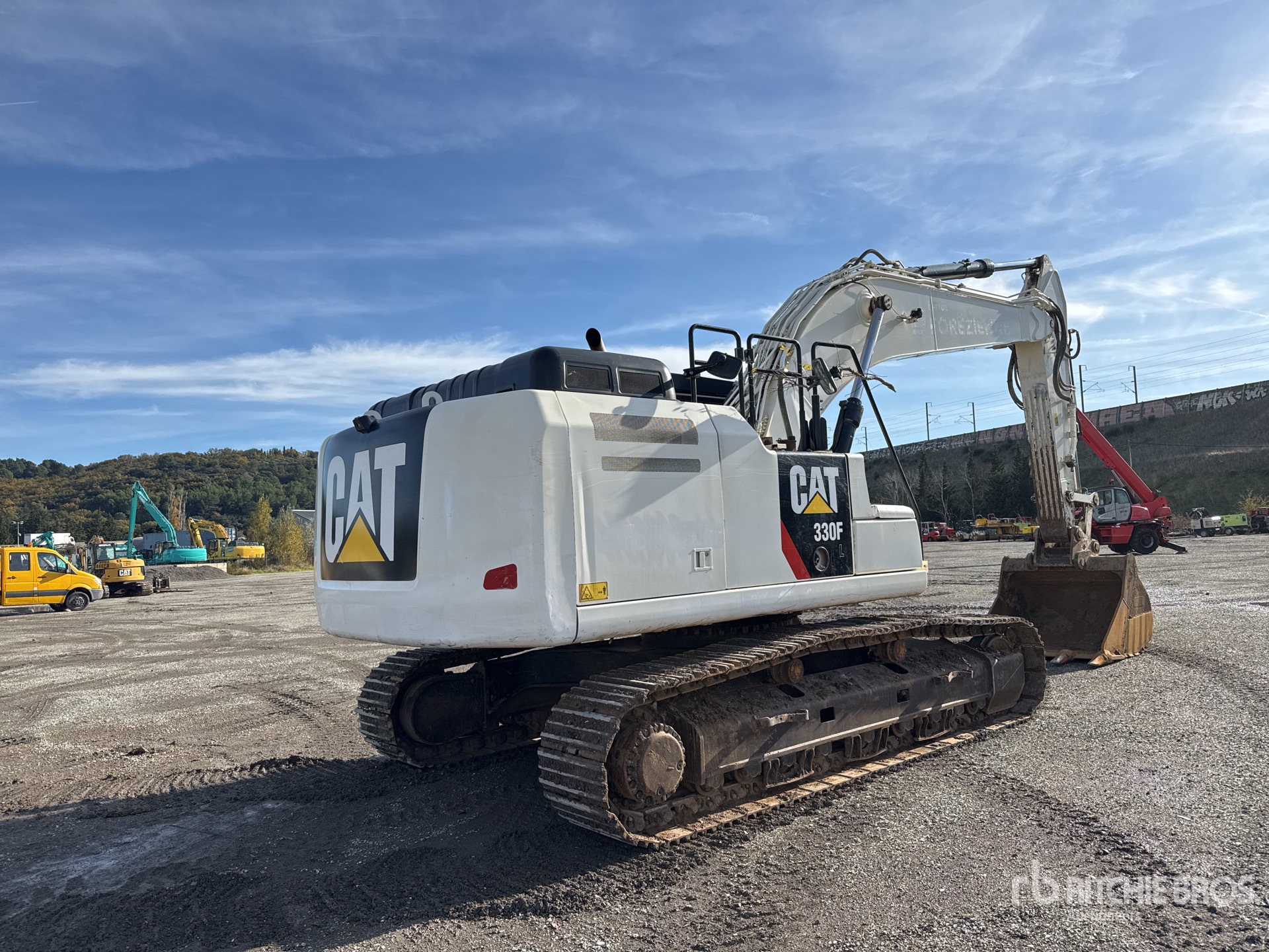 2015 Cat 330F L Pelle Sur Chenilles Tracked Excavator | Ritchie Bros ...