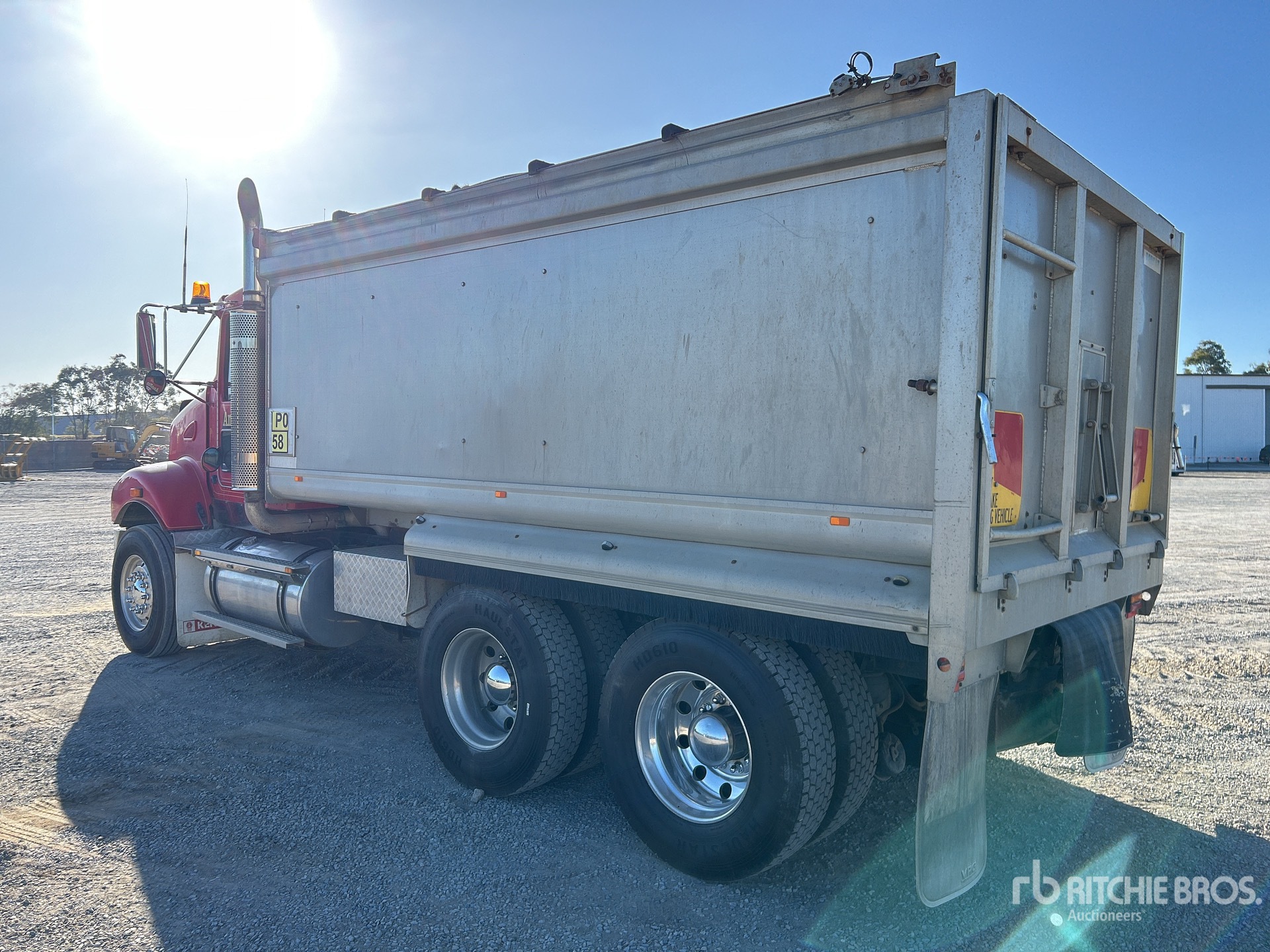 2008 Kenworth T388 6x4 T/A Dump Truck | Ritchie Bros. Auctioneers
