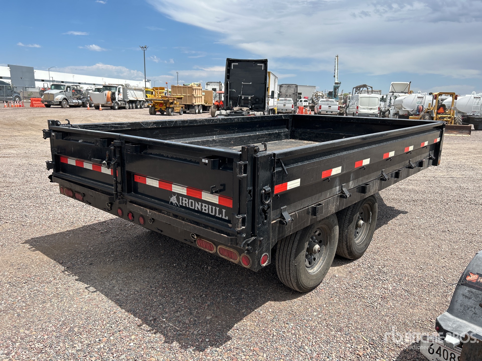2022 Norstar 14 ft T/A Dump Utility Trailer | Ritchie Bros. Auctioneers